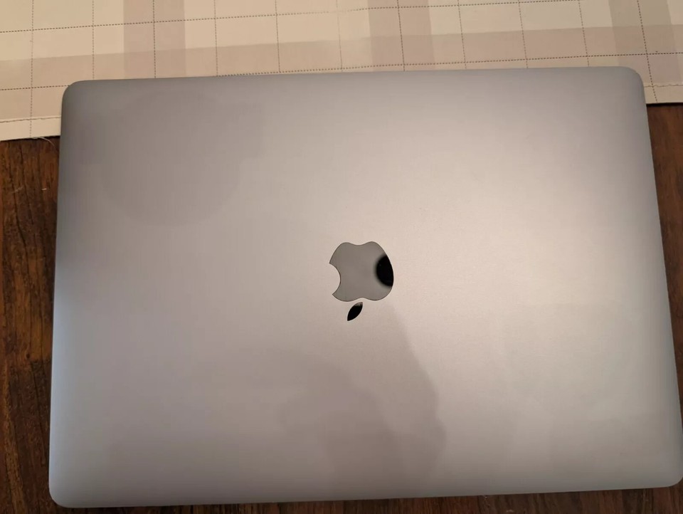 Apple MacBook Pro Retina A2338 13" M1 8-Core 16GB SSD 512GB Gray 2020 ...