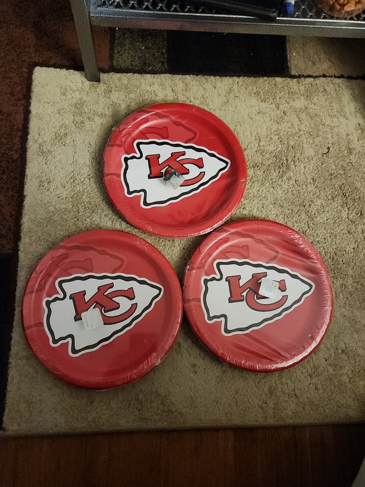 Lot Of 3-KC Cheifs NFL Football Party 8 3/4” Plates Red And White 24 ...