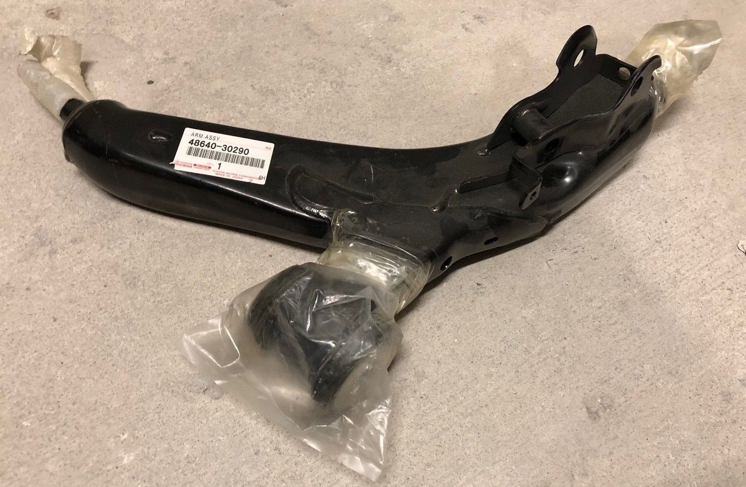 Genuine Lexus GS IS Front Lower Control Arm LH Driver Side 48640-30290 ...