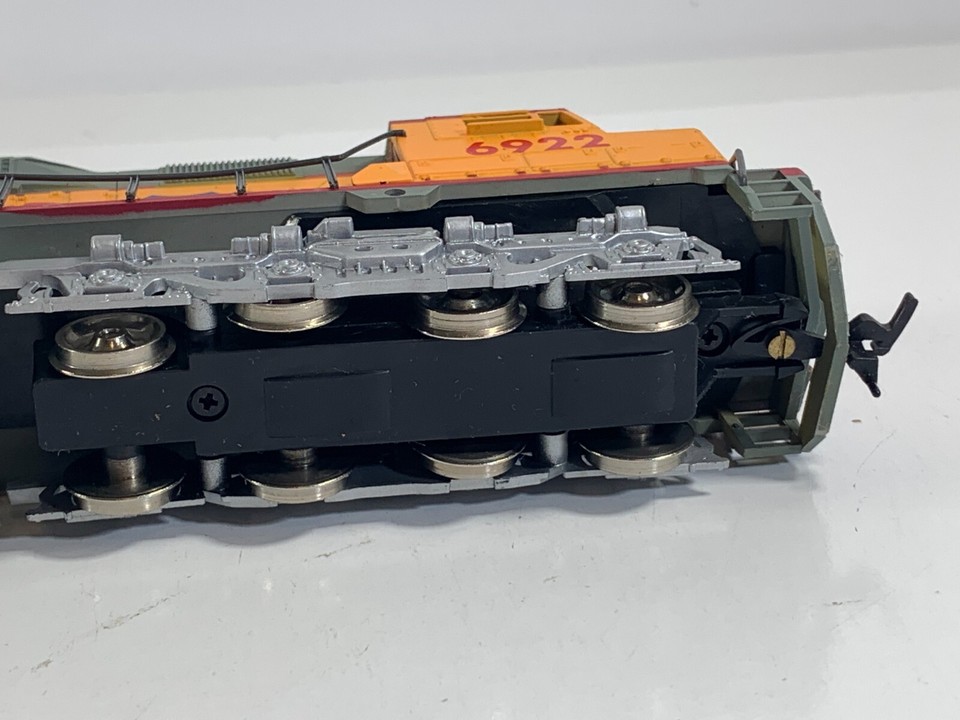 Bachmann 41-665-01 DD40X Centennial Loco , HO Scale (broken front ...