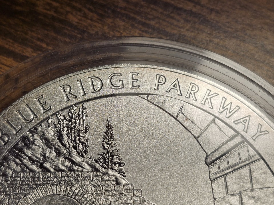 2015-P 5 oz Silver ATB Blue Ridge Parkway North Carolina Uncirculated ...