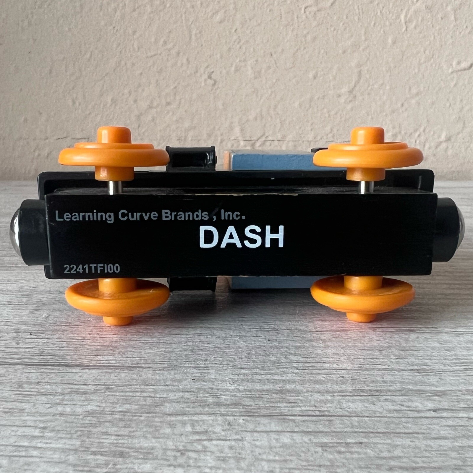 Thomas & Friends Wooden Railway Dash Magnet Train By Learning Curve | eBay