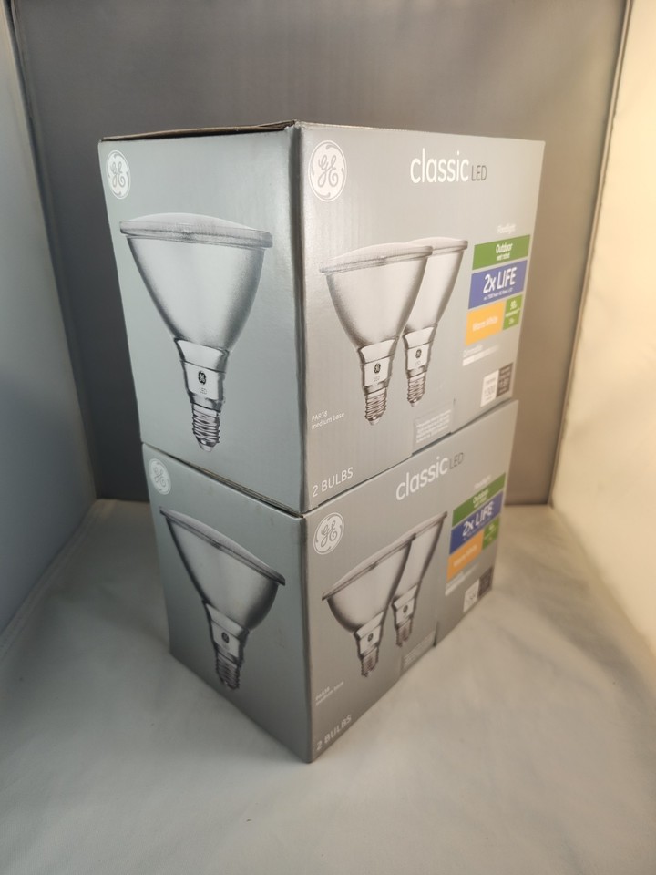 2 Packs 4 Bulbs GE Classic LED Floodlight Outdoor Wet Rated 90W Par38 ...