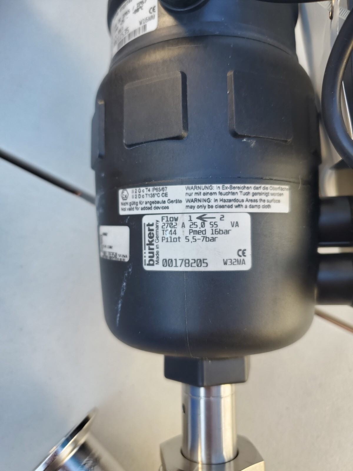 Burkert 00178205 Din 25 valve with 8793 remote & 8798 digital unit | eBay