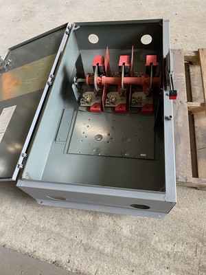 Electrical Panels & Boards - 600 Amp