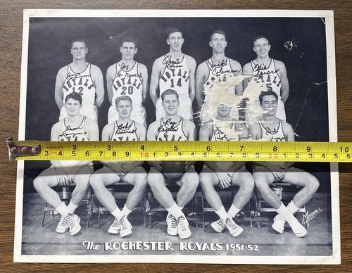 RARE 1951-52 NBA Rochester Royals Original Team Photo RED HOLZMAN ARNIE ...