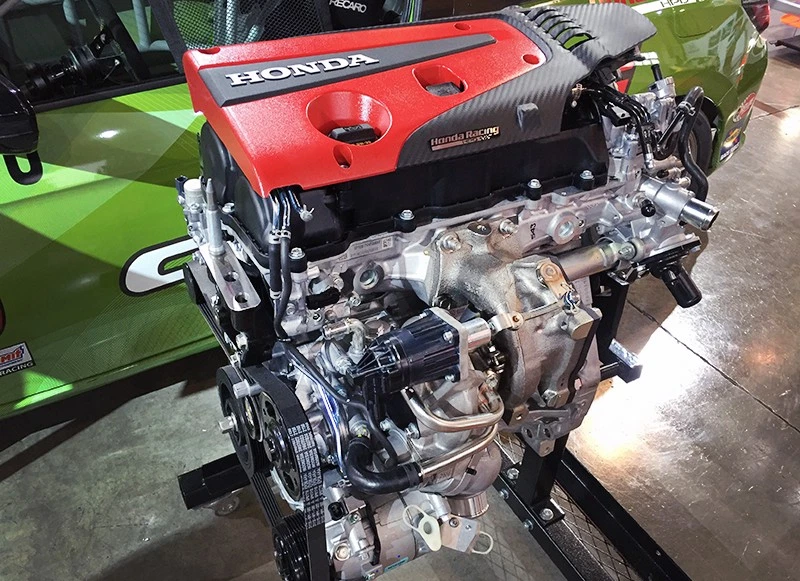 Mopar and Honda Crate Engines Debut at SEMA 2017