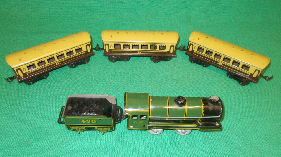 METTOY O Gauge Clockwork Train Set Circa 1948 Loco, Tender & 3 Coaches ...