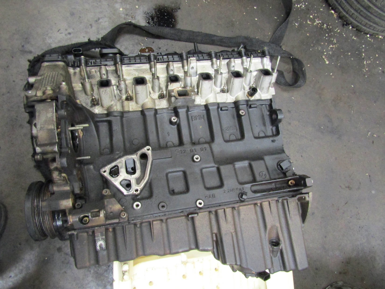 BMW 5 series E39 95-03 facelift 530D M57 engine inc cylinder head block ...