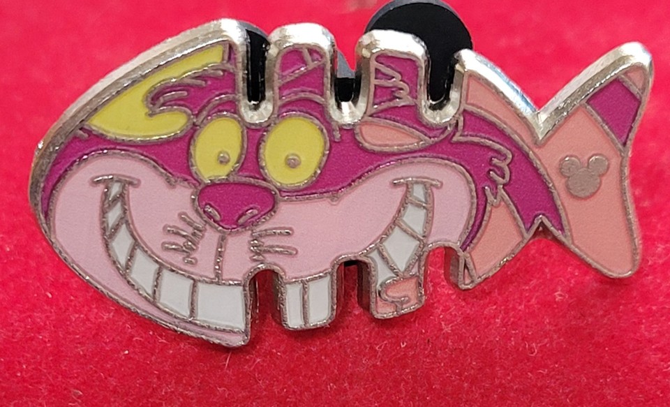 Disney Trading Pin, Cat fishbones, Cheshire Cat, Hidden Mickey, 2018 a ...