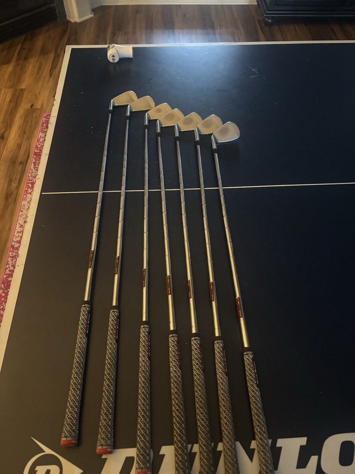 4-Pwedge Mizunopro 223 Irons 120g Stiff shafts Brand new golf pride ...