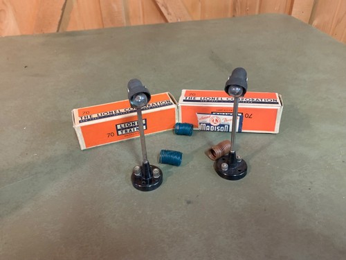 Lionel Postwar - 70 Lamp Post OB Lot of 2 | eBay