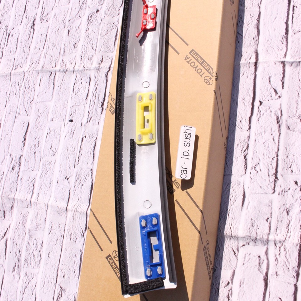 ' Crip 4-SET ' TOYOTA GENUINE FJ Cruiser WHITE Upper Outside Windshield ...