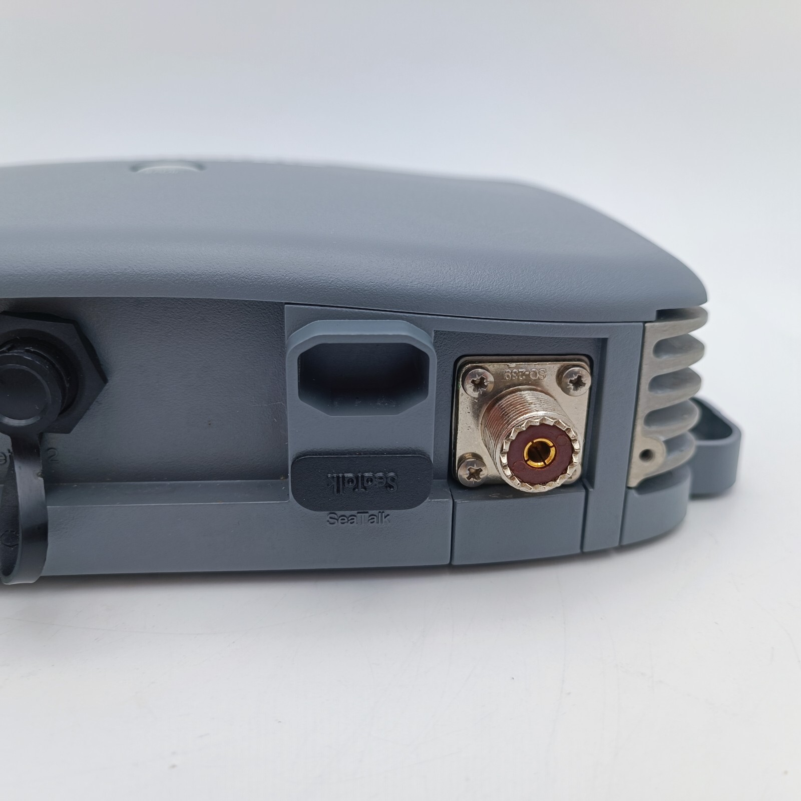 Raymarine Ray240e VHF Radio Control Unit E42002 for sale online | eBay