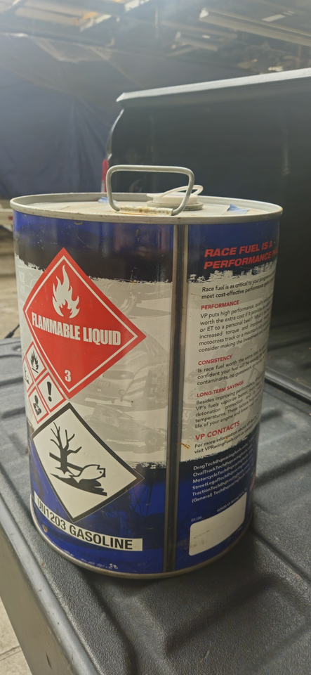 VP Racing Fuels VP110 5 Gallons Leaded Race Gasoline Fuel Can VP 110 ...