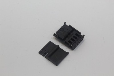 Audi A5 Cabriolet F5 B9 4 Pin Wiring Connector New Genuine 8E0971832 ...