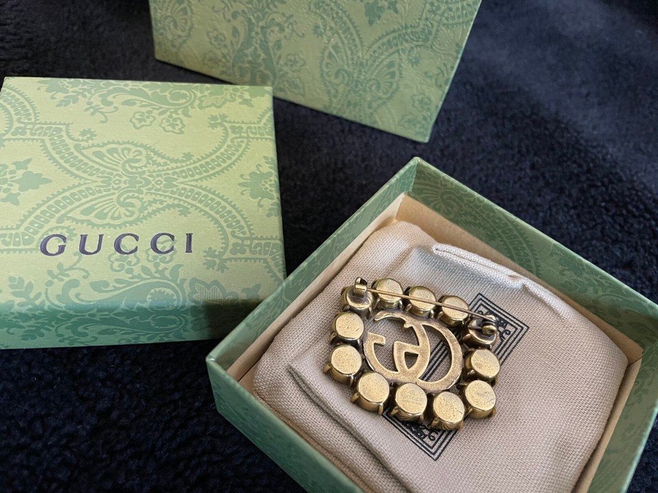 GUCCI gold crystal GG brooch | eBay