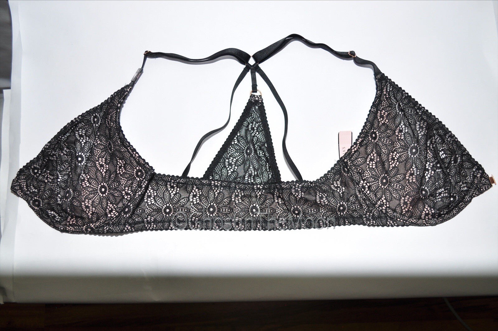 Victoria’s Secret Very Sexy Unlined Lace Racerback Front Close Bra 32DD ...