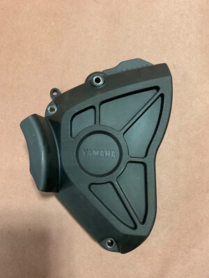 2016 YAMAHA YZFR1 YZF-R1 R1 CHAIN CASE FRONT SPROCKET COVER | eBay