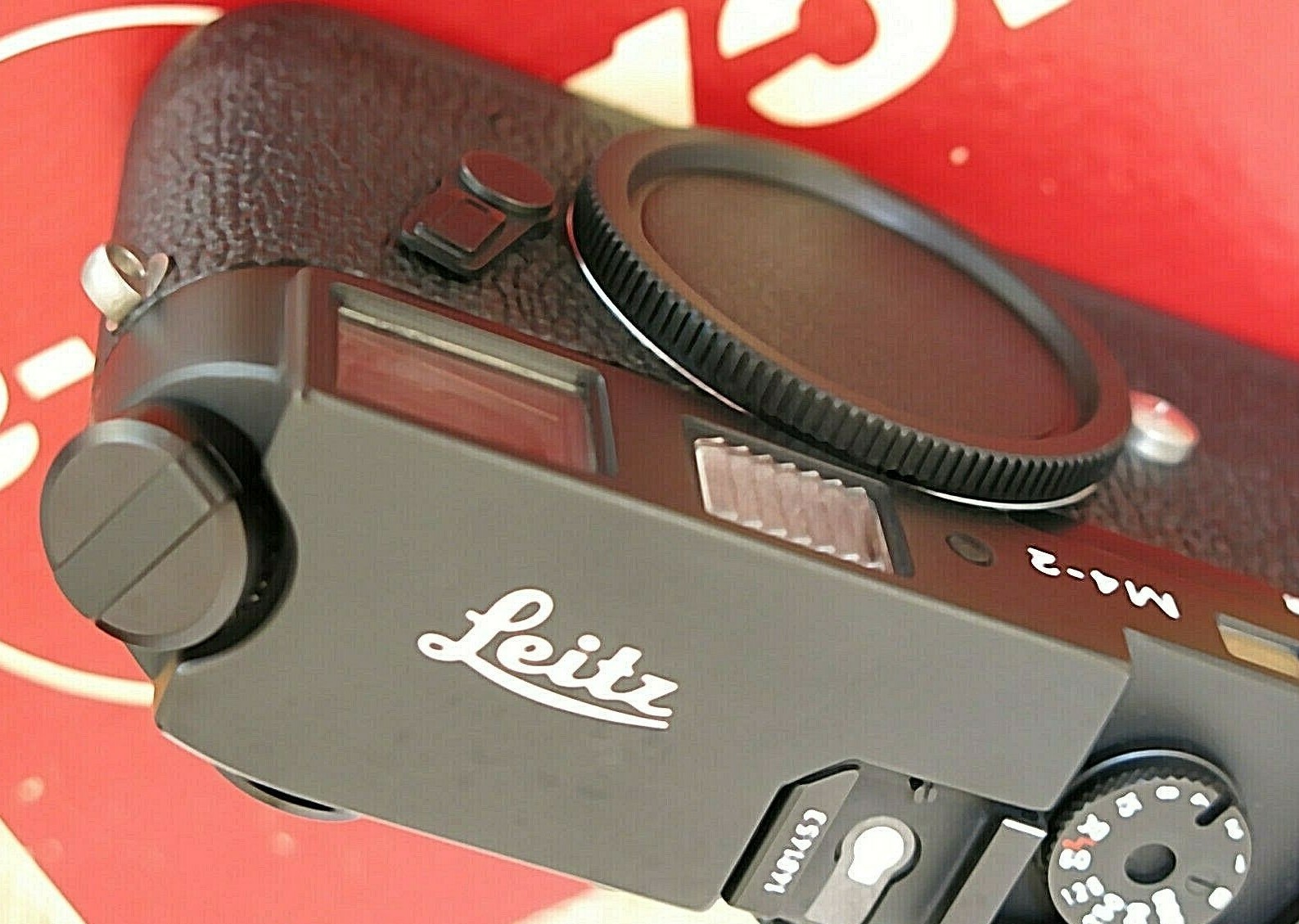 Leitz Leica M4-2 NEW Black Body, COMPLETE, as shipped by Leica, NOS ...