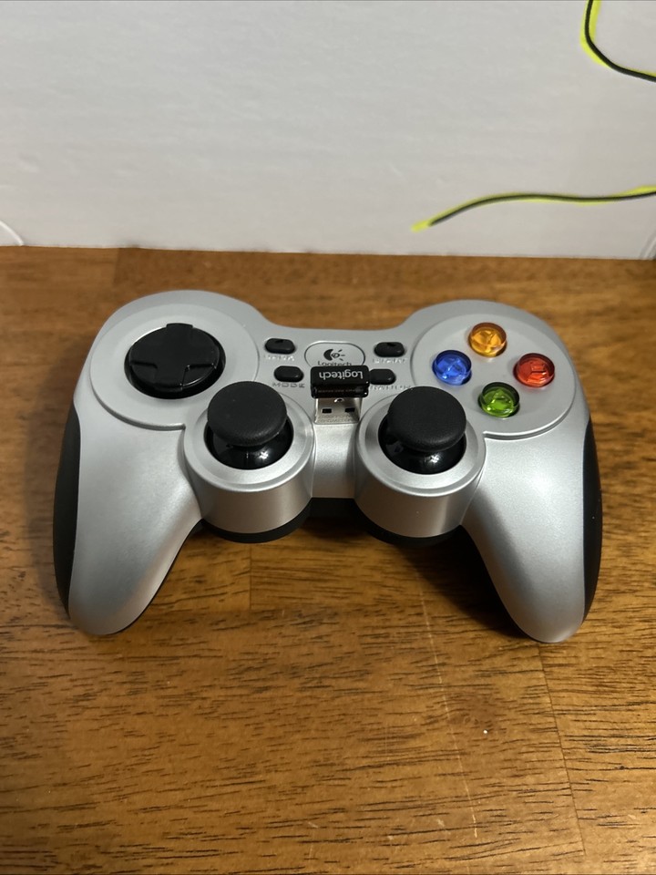 Logitech F710 Wireless Gamepad Controller -Silver W/dongle | eBay