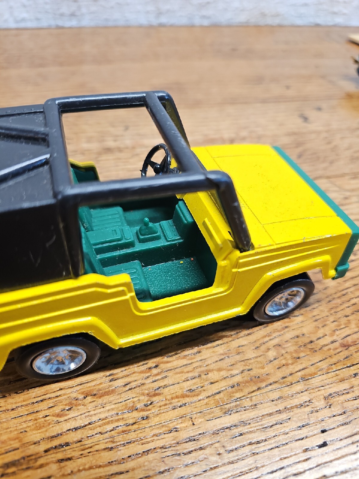 Vintage Tootsie Toy Yellow and Green Diecast and Plastic Jeep 6” | eBay