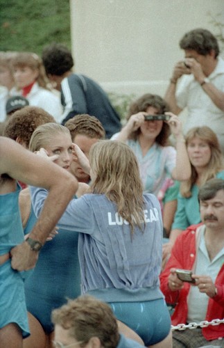 1980s HEATHER THOMAS, HEATHER LOCKLEAR Swimsuit Candid Original 35mm ...