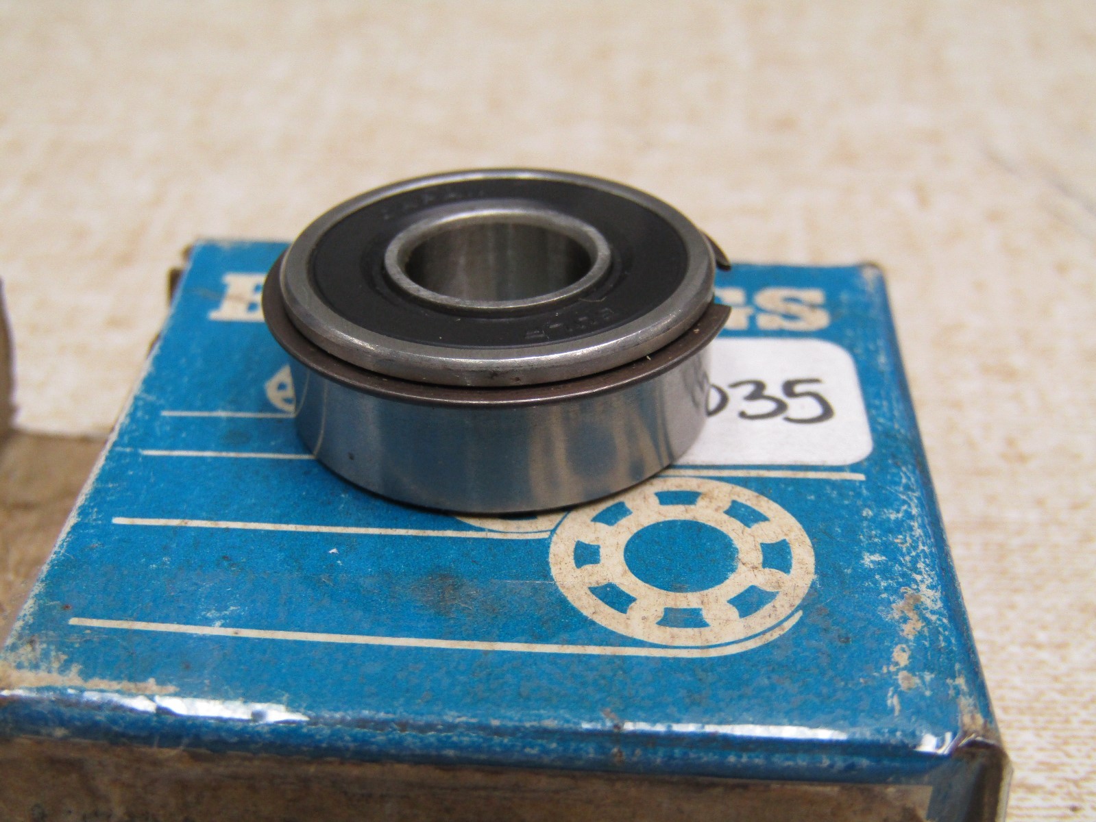 Gulf Japan 1604-2RSNR .375" x .875" x .3438" Sealed Snap Ring Bearing ...