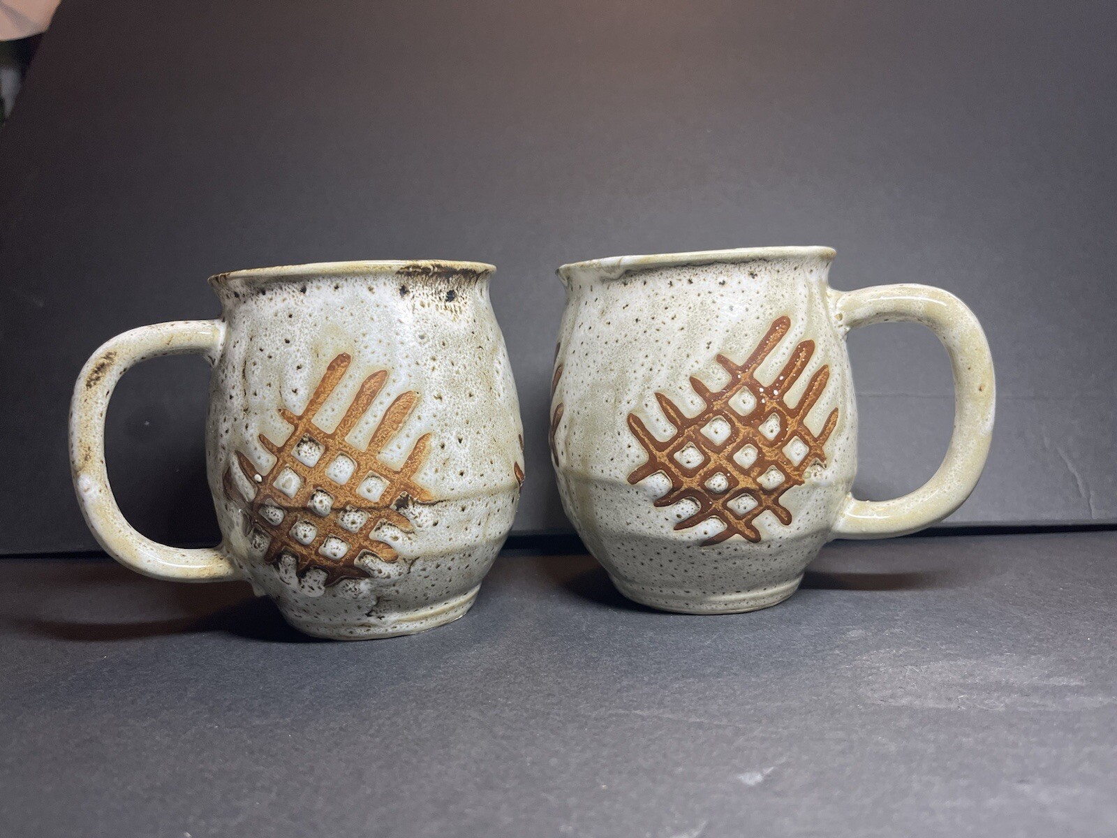 VTG Speckled-Stoneware Coffee Mugs (2) Cross-Hatch Marked Japan Mid ...