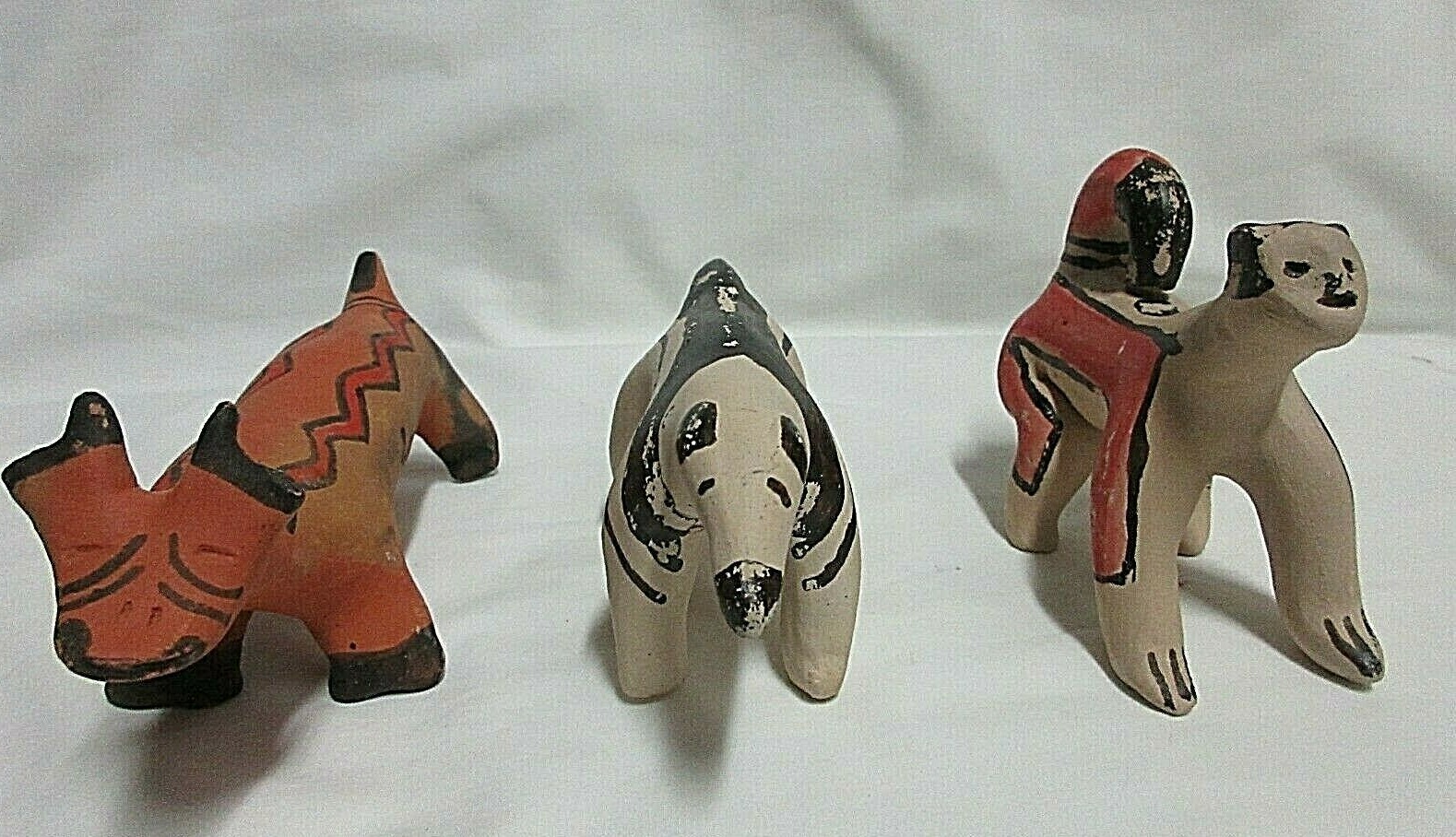UNUSUAL RARE CLAY ARTISAN HAND PAINTED ANIMALS LOT OF… - Gem