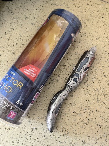 BBC Doctor Who Sonic Screwdriver 13th Generation Prop Model Toy Light ...