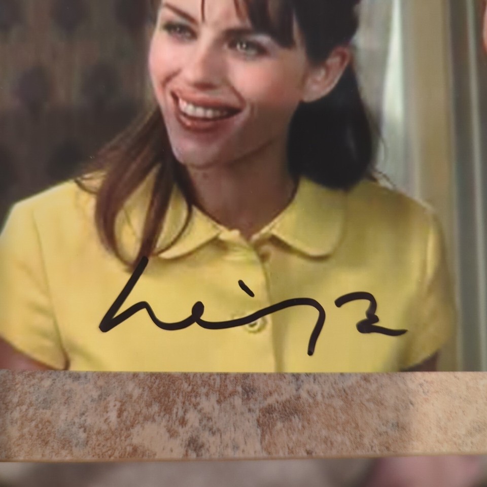 MICHAEL YORK Hand Signed Autograph 4X6 PHOTO -ACTOR- AUSTIN POWERS ...