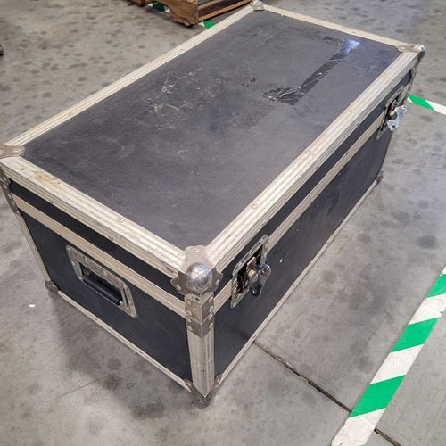 Flight Case With Custom Foam Inserts | eBay