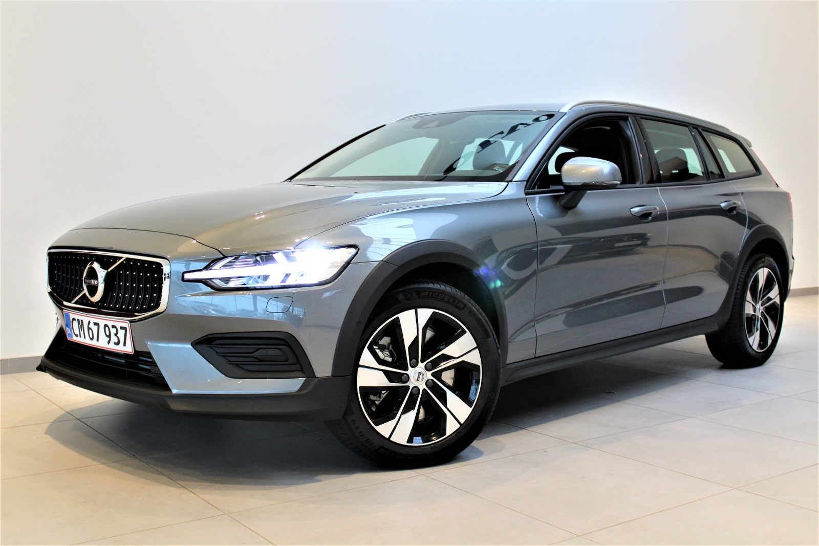 Volvo V60 CC Anmeldelser - Se vurderingen på Bilbasen