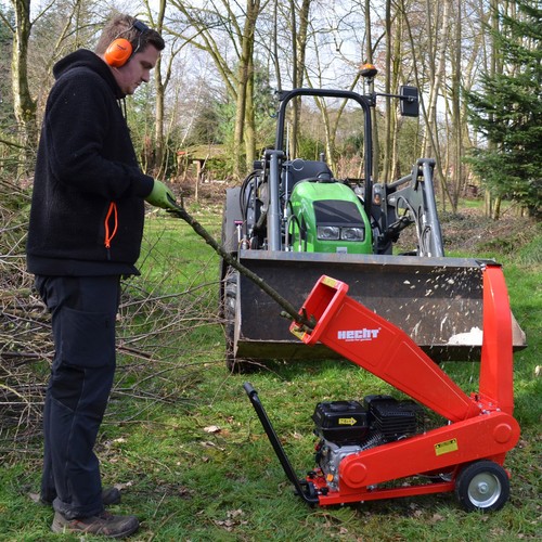 Benzin Häcksler Holzhäcksler Gartenhäcksler Motor Schredder 7PS Profi ...