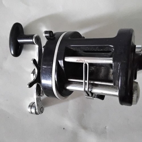 Black Shakespeare Heavy Duty Saltwater Fishing Reel Model DH 0961 | eBay