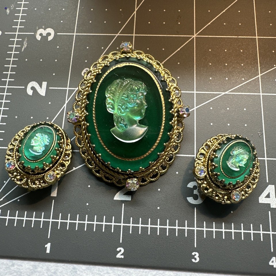 Vintage Made In W. GERMANY Green Glass & Rhinestone Cameo Earrings ...