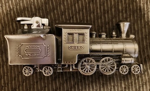 Vintage COMOYS of LONDON Table Lighter train/locomotive 4182 | eBay