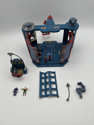 Exo Squad Mini Command Resolute II Hangar Battle Set 1995 Playmates ...