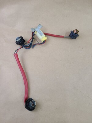 1987 1988 1989 Genuine Nissan Z31 300ZX Tail Light Bulb Socket Harness ...