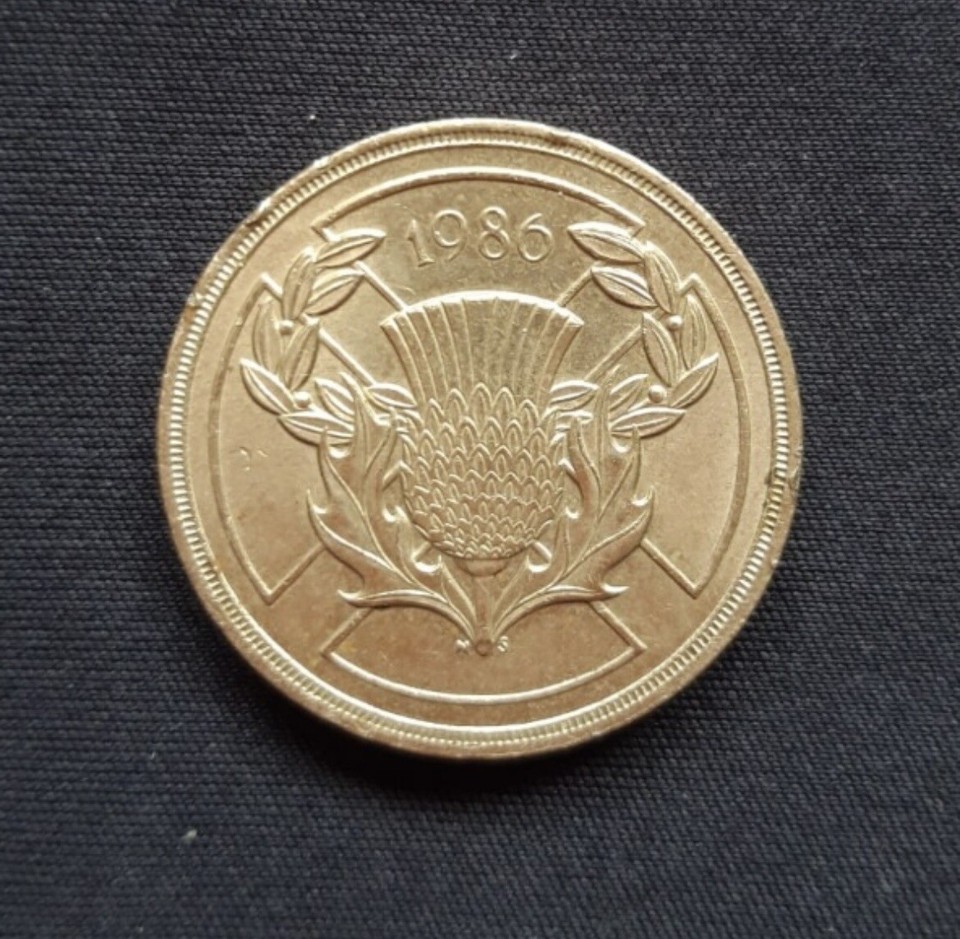 Extremely Rare 1986 £2 Commonwealth Games Old Two Pound Coin - Scotland ...