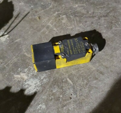 Turck Combi Prox Proximity Sensor Model #NI20NF-CP40-FZ3X2 | eBay