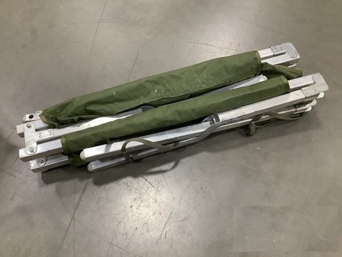 US Army Heavy Duty Folding Cot, NSN 7105-00-935-0422 / GOVERNMENT ...
