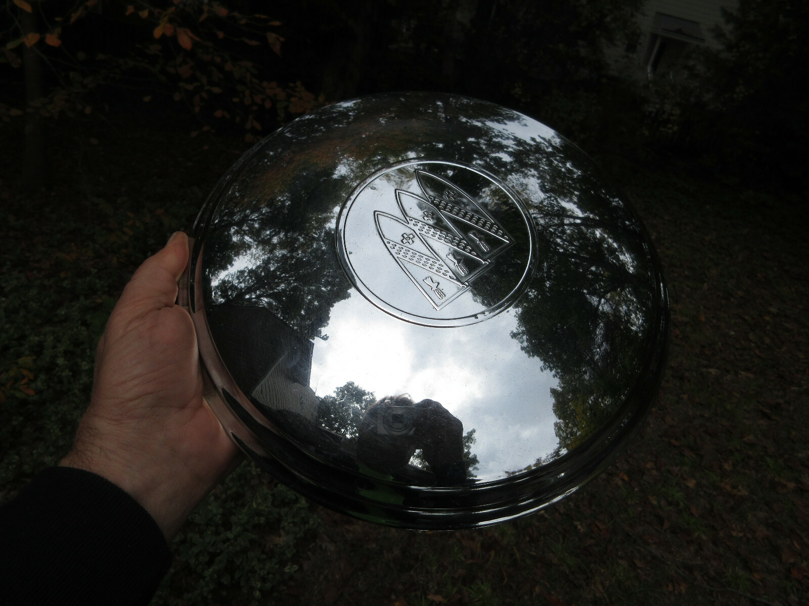 1941-1960 Buick Tri-Shield Dogdish Hubcaps Vintage Hub Caps **Real Nice ...