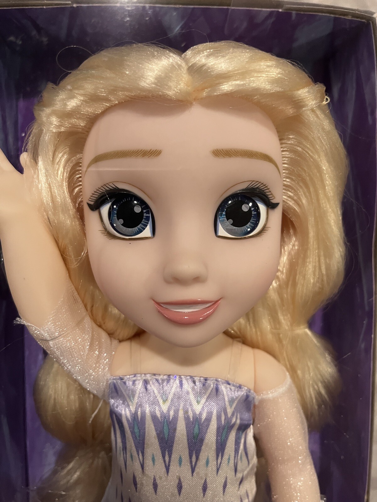 Disney Frozen 2 Elsa The Snow Queen 14 Large Doll White Purple Dress