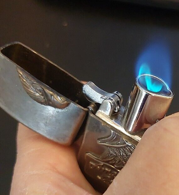 American Legend Cigarette Lighter Eagle Head Works | eBay