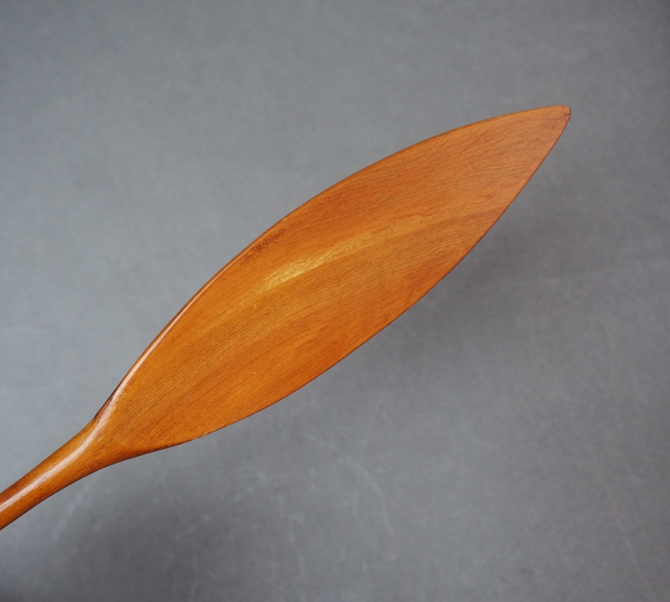GOOD VINTAGE OCEANIC POLYNESIAN NEW ZEALAND MAORI CARVED WOODEN PADDLE ...
