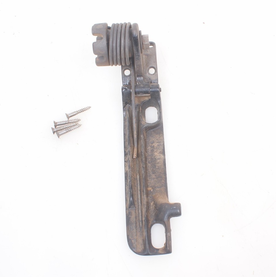 SINGER TREADLE SEWING MACHINE CABINET SPRING wSCREWS | eBay