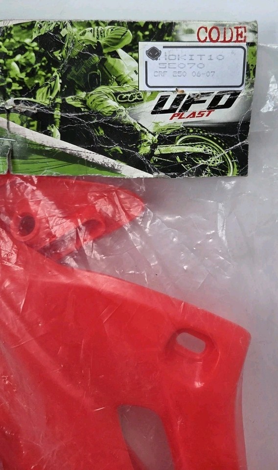 NEW RED UFO HONDA CRF250R MX RADIATOR SCOOPS 2004-2009 MODELS - HO03634 ...