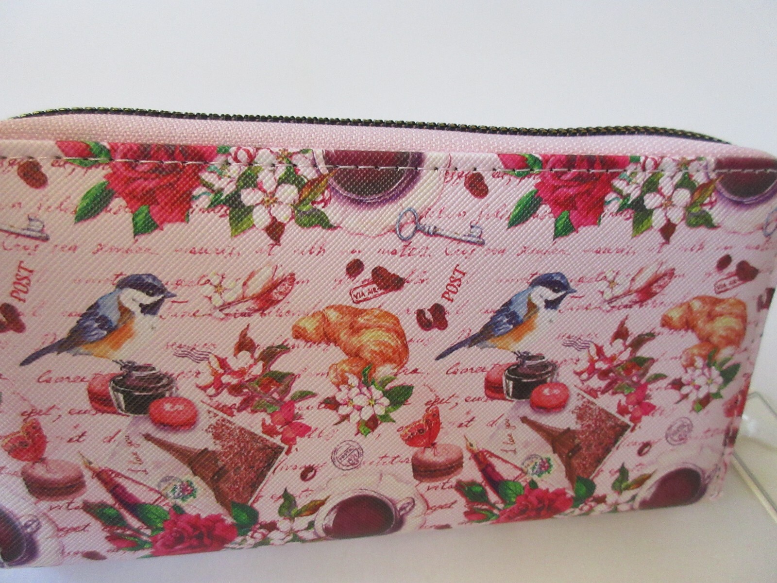 Women's Casual Zip Around Wallet Pink Multi With Red Roses & Birds New ...